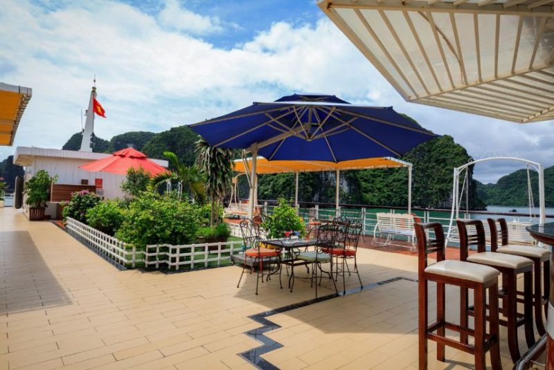 Princess cruise 5 Star Halong Bay